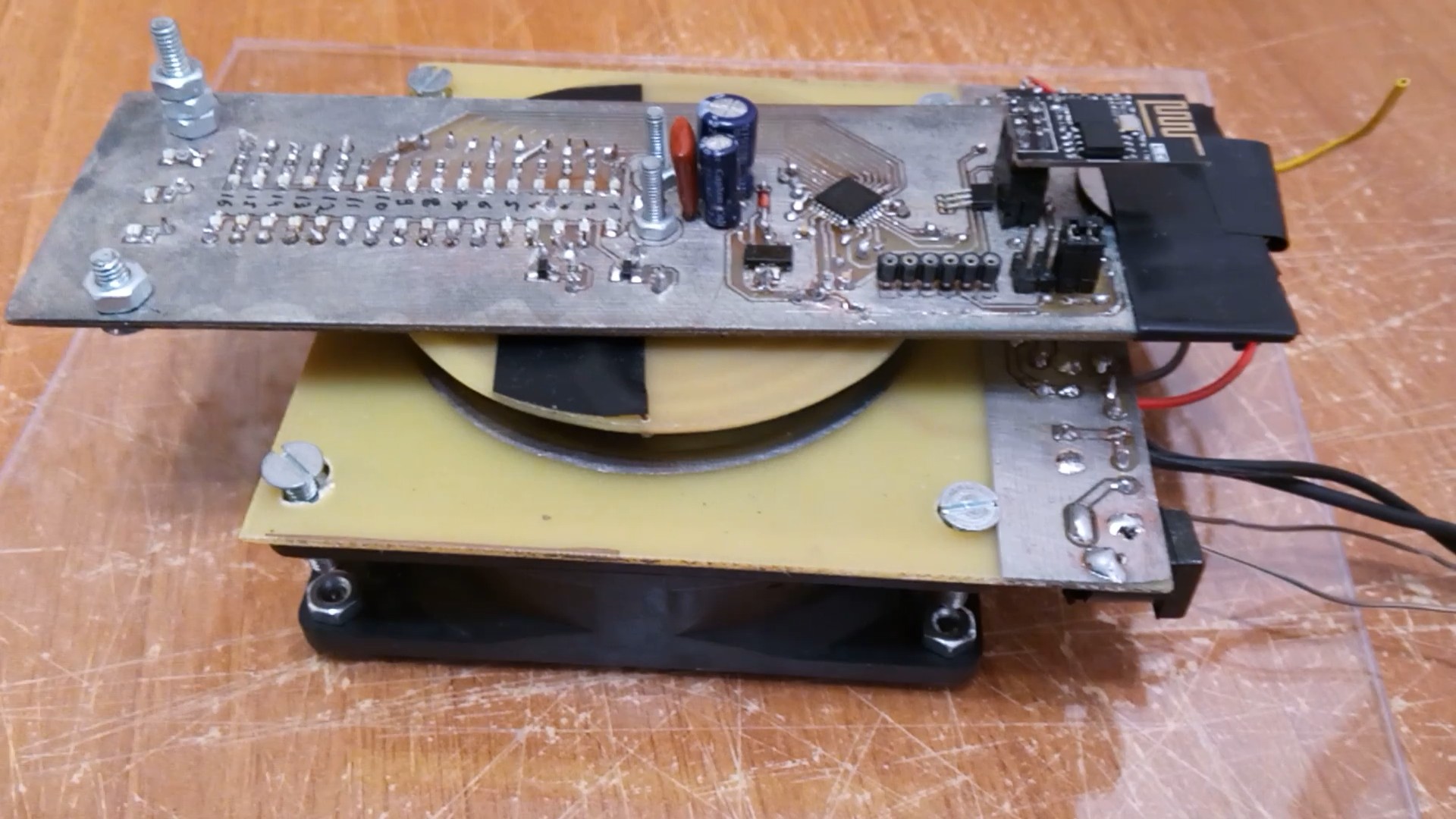 Build A Wireless Energy Pov Display Propeller Clock With Android App Liviu Istrate