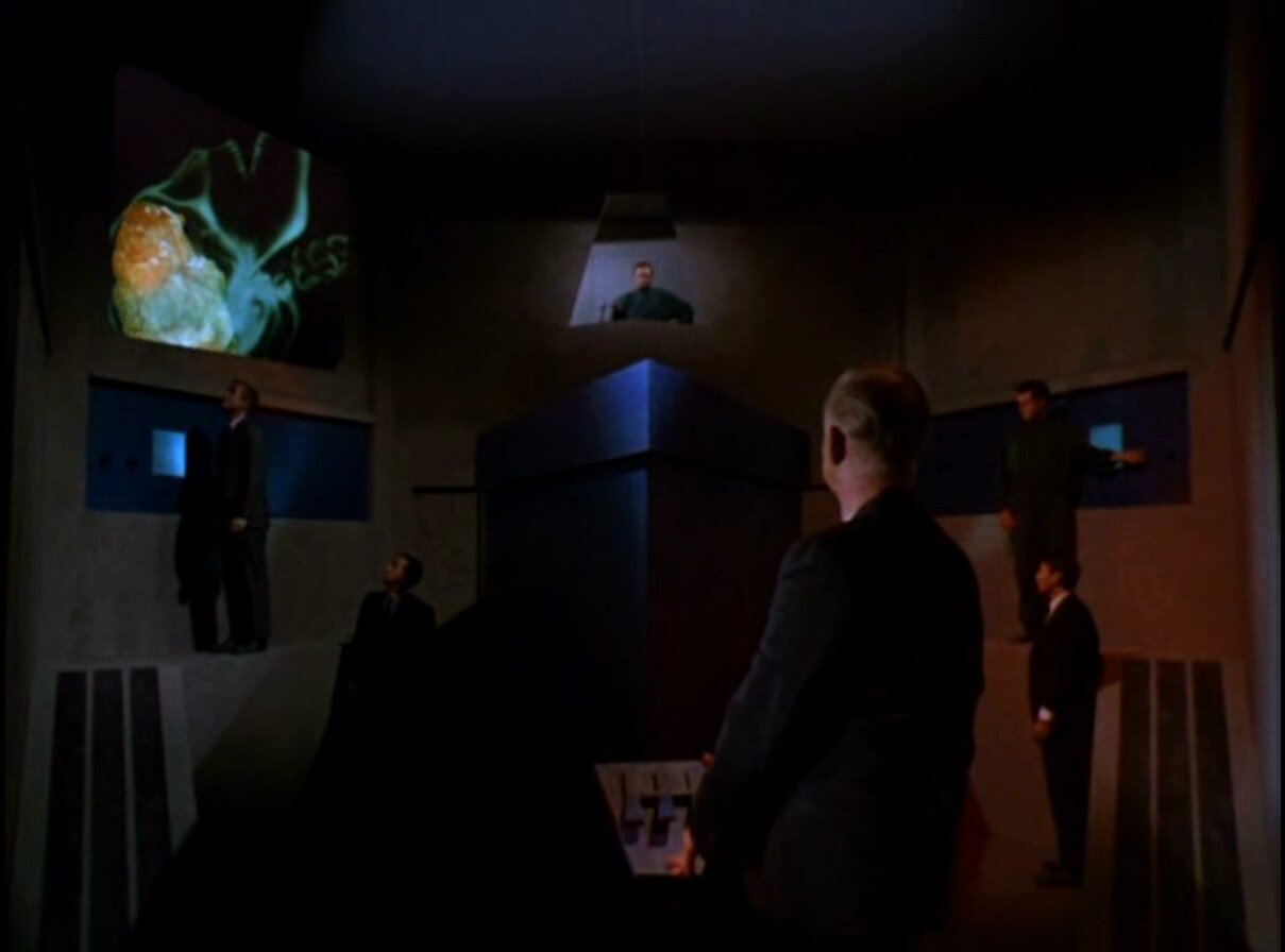 RETRO DISCOVERY PAGE!: THE INVADERS TV series 1967