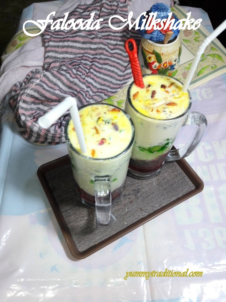Falooda Milkshake Recipe - Yummy Traditional