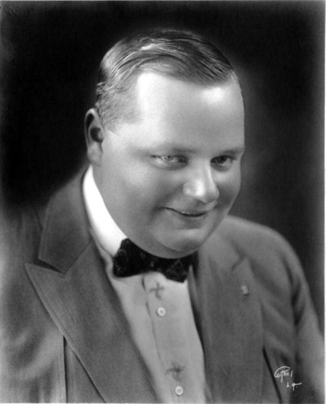 The King of Silent Film: 38 Vintage Photos of Roscoe "Fatty" Arbuckle ...