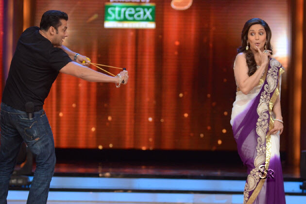 Salman Khan on Jhalak Dikhla Jaa with Madhuri Dixit to promote Bigg ...