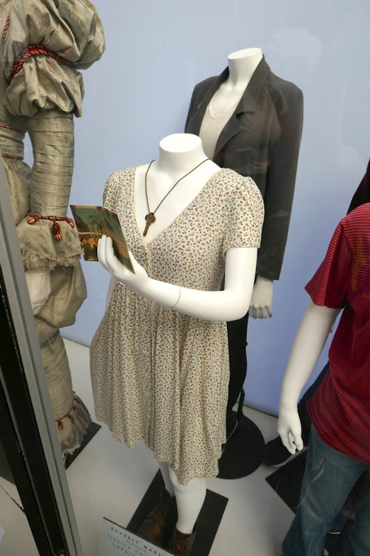 Hollywood Movie Costumes and Props: IT Chapter Two movie costumes on ...