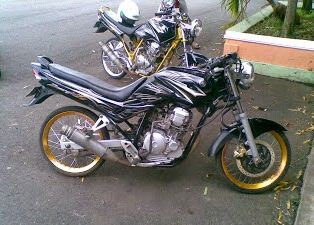 Modifikasi Terbaru Yamaha Scorpio Z Bergaya Touring dan Thailook Velg ...