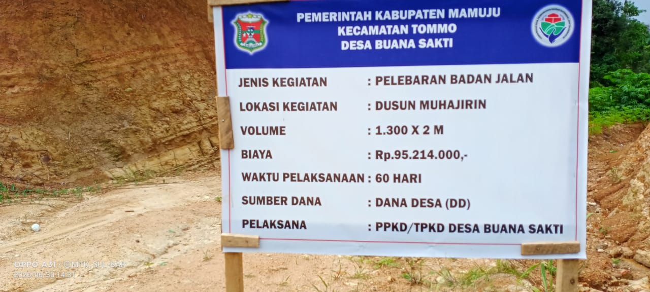 Pembangunan Pelebaran jalan, Dan Normalisasi Saluran Parit Di duga ...