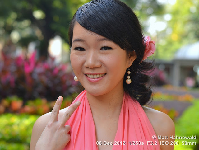 Facing the World: Flashing the V Sign All Over Asia