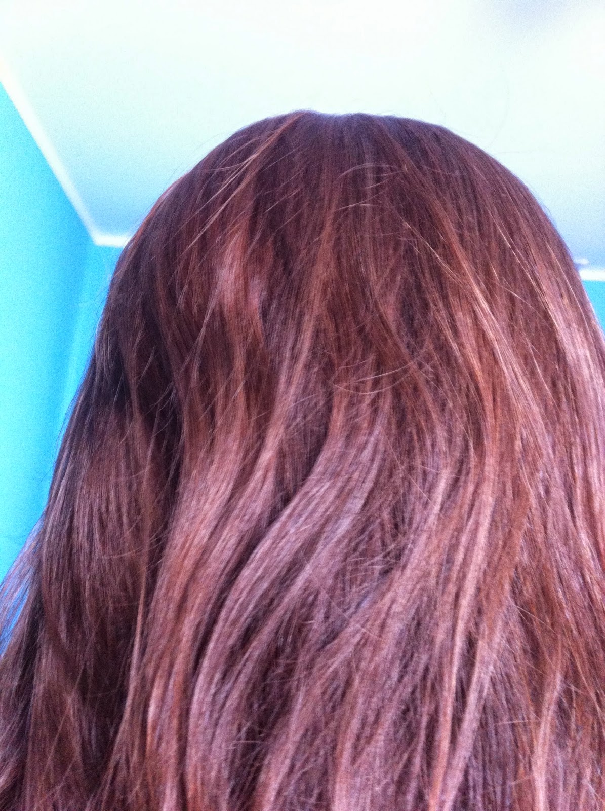 axi's blog: Loncolor trendy colors nuantator R3 rosu rave review