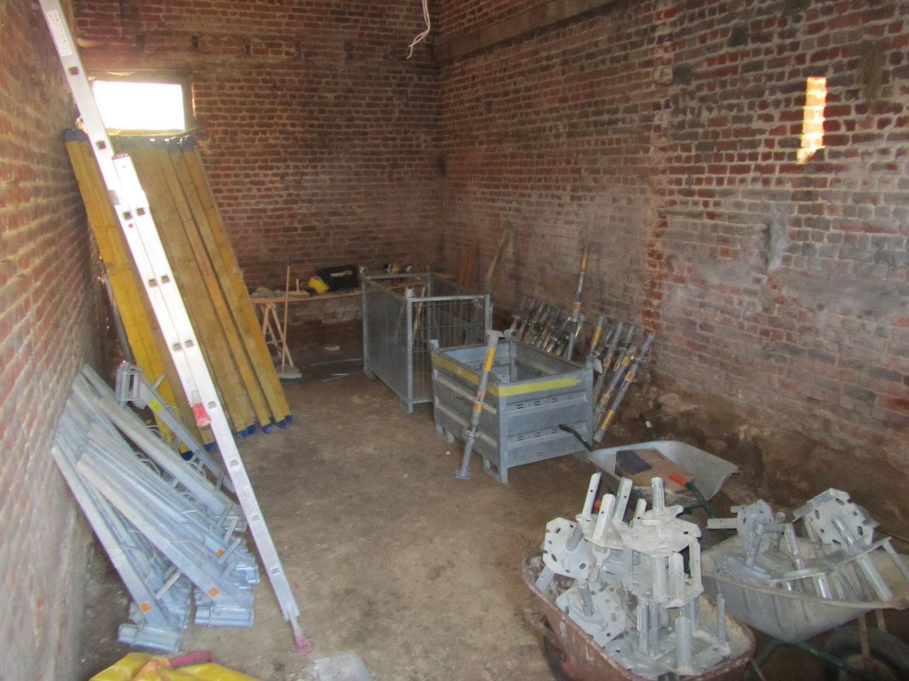 Lusthuizenlaan: Nieuwe vloer - part 1