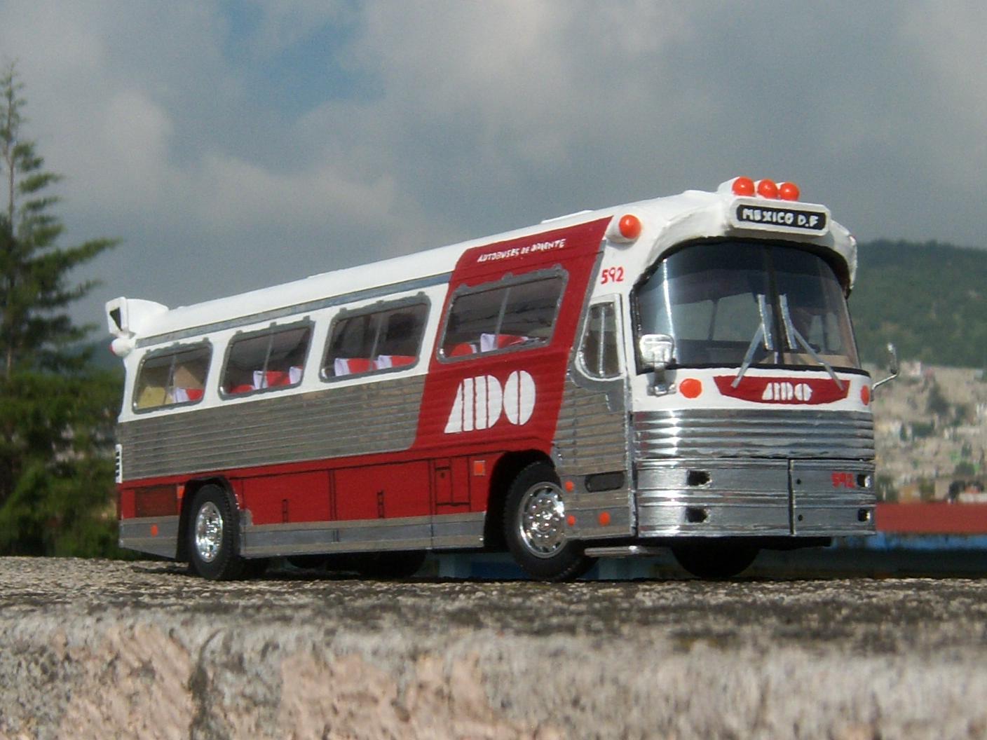 ESCALA AUTOBUSES: DINA "OLIMPICO 1968" ADO (Autobuses de Oriente) Nuevo!