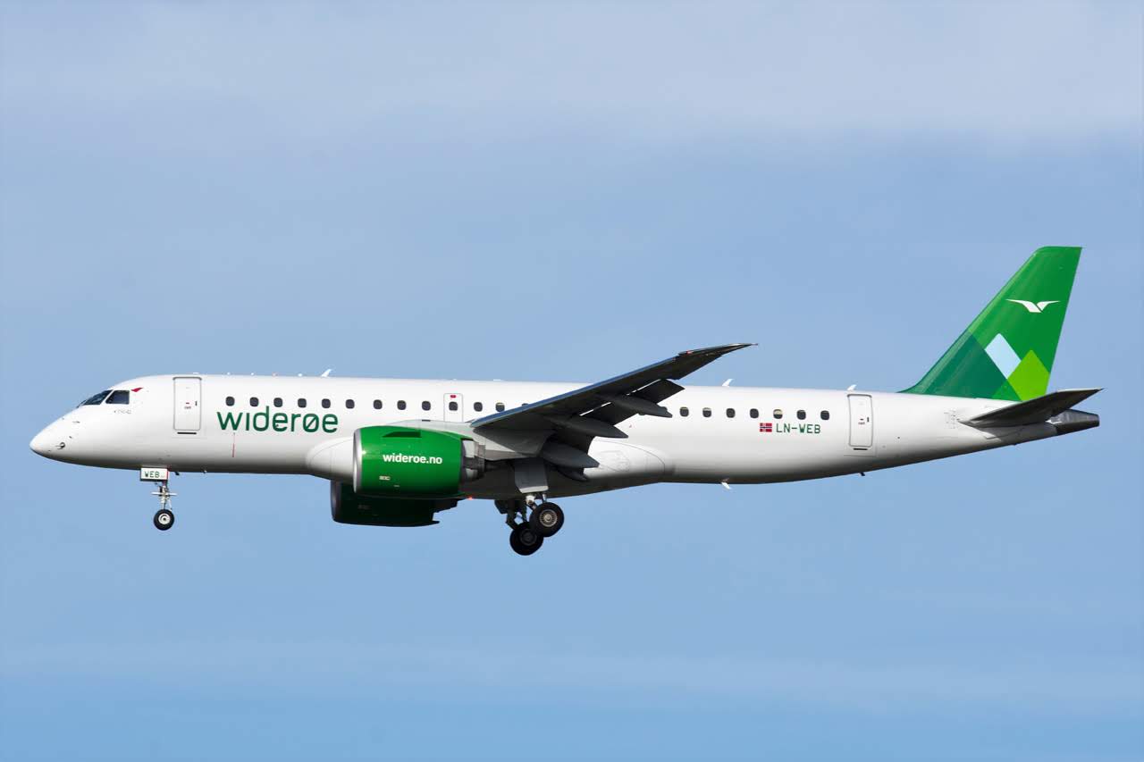 GB Special: E190-E2 (ERJ-190-300), Wideroe, LN-WEB