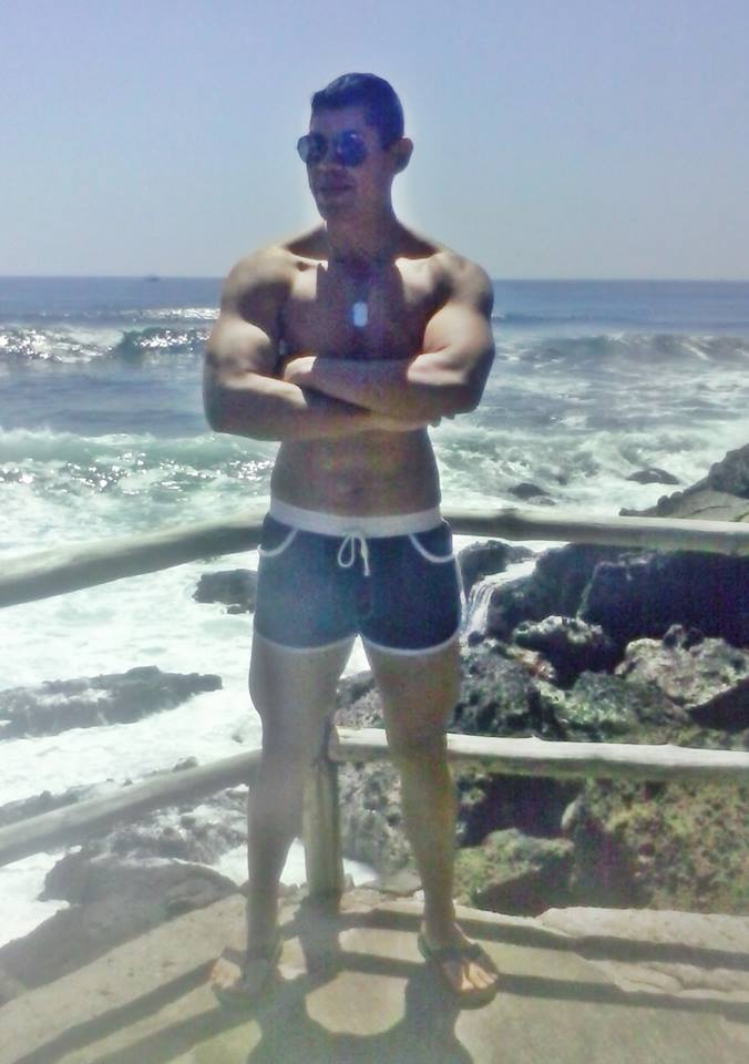 world bodybuilders pictures: latin americano hispanic bodybuilder Cesar ...