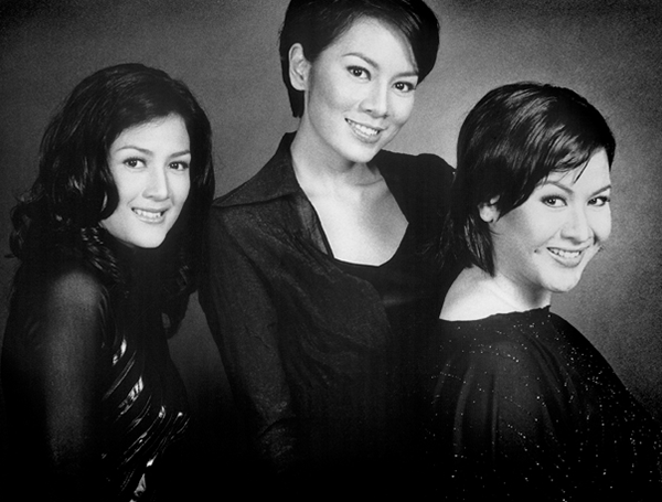 DEWI LESTARI PENULIS BUKU DAN PENYANYI | Buku otobiografi