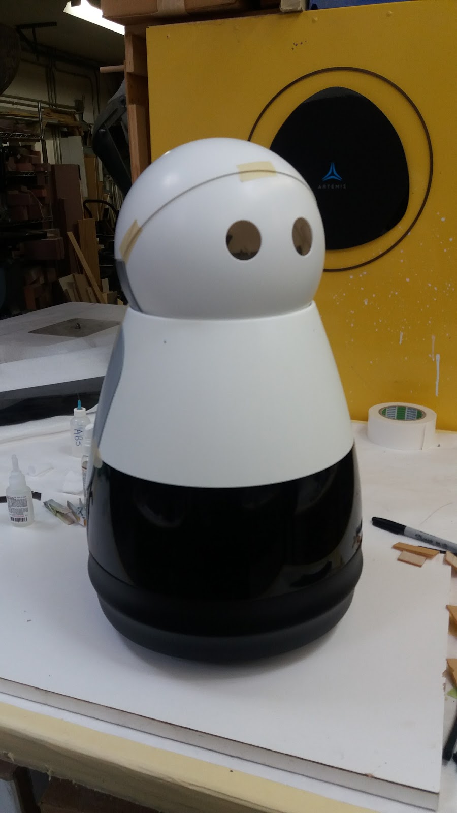 Kuri robot - OFFWORLD MODELS ::: The Art Of Mark Nohrnberg