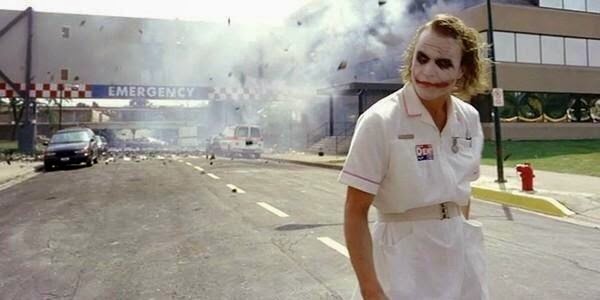 El Guasón escapa del Hospital Central de Maracay - Un Mundo Triangular