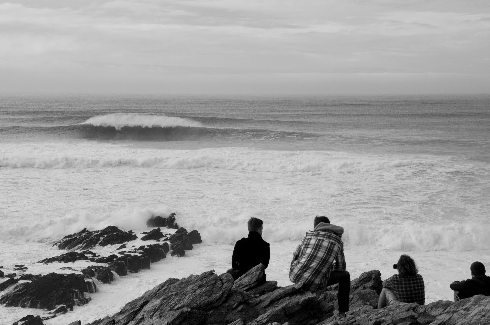 Photobrook Photography: Cribbar Newquay goes off, Tow in surfing on ...