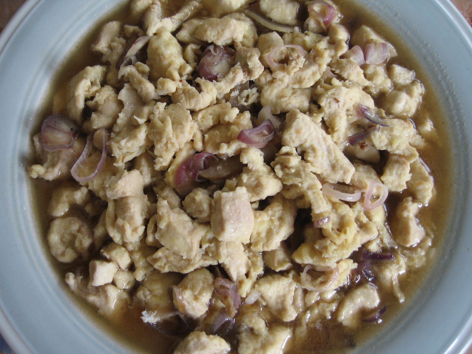 Sumptuous Flavours: Chicken White Meat Fried With Shallots & Ginger