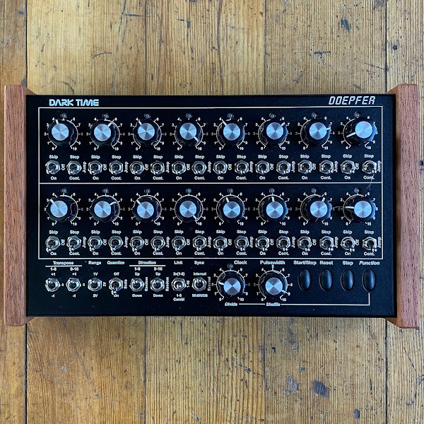 MATRIXSYNTH: Doepfer Dark - Time Blue LEDs