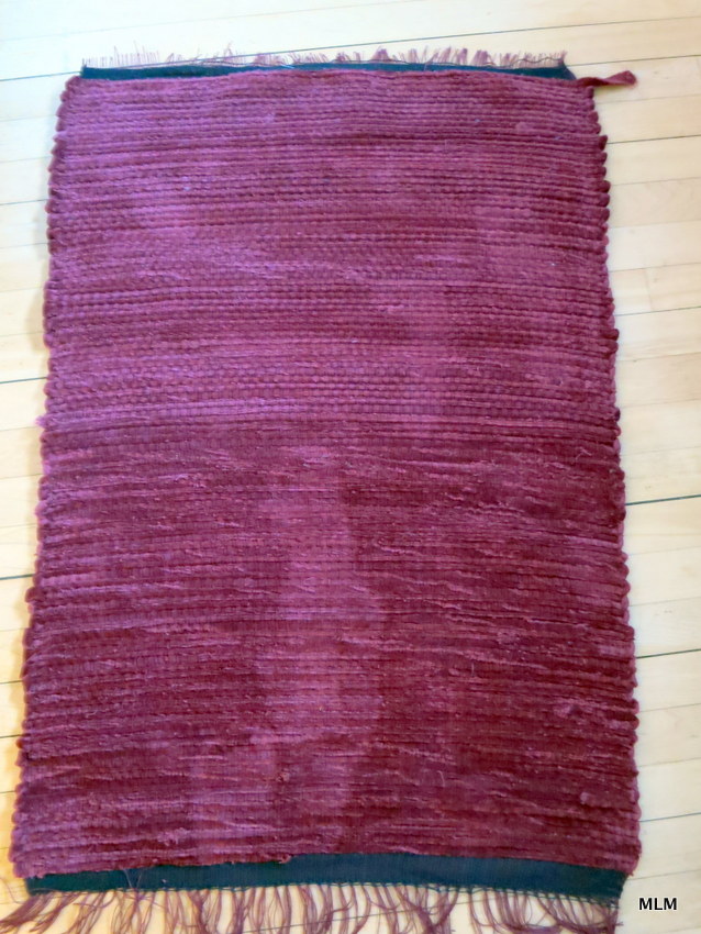 Sweet Leaf Notebook: Red Velvet Rag Rug