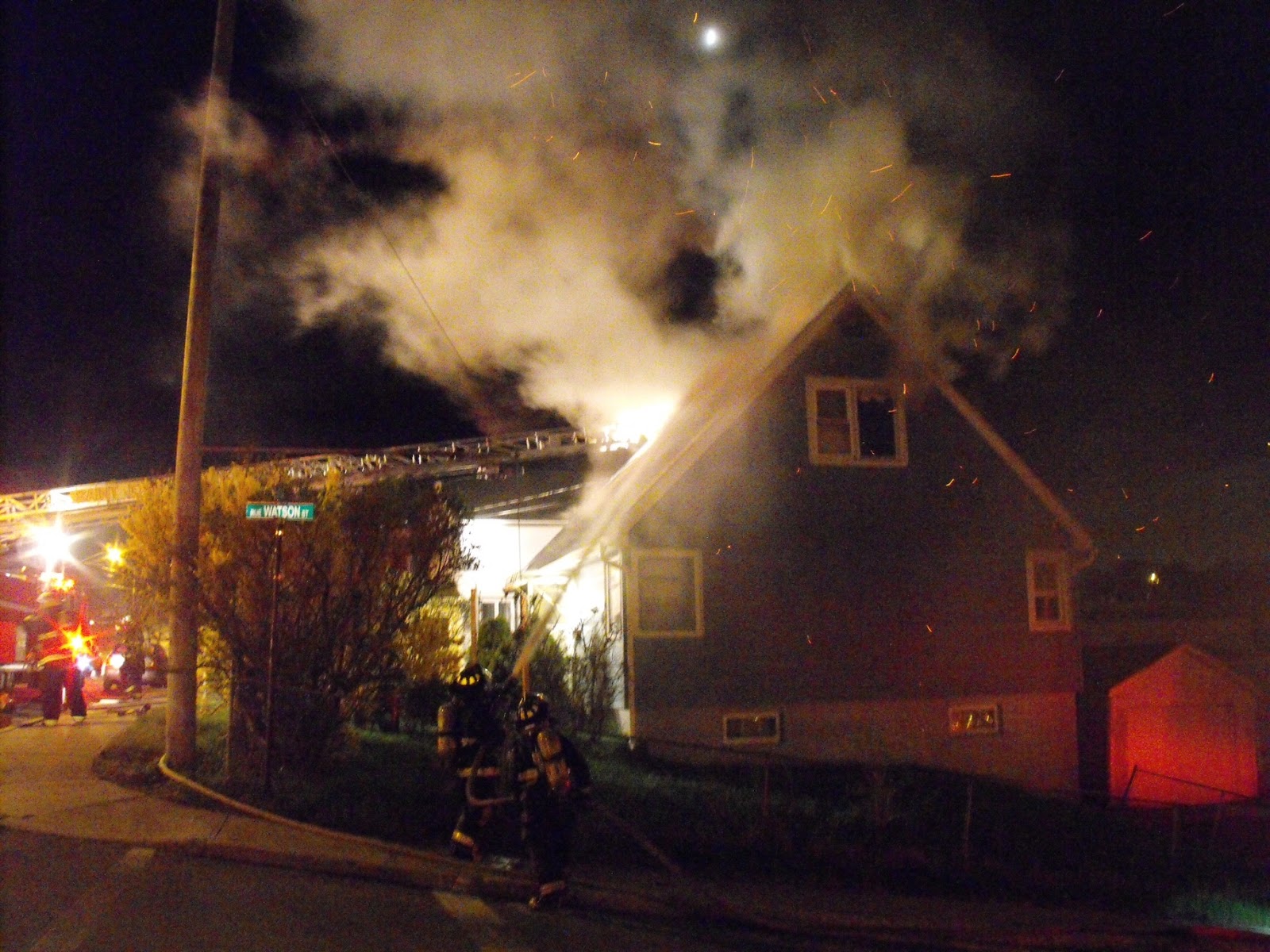 Crews Fight House Fire On West Side | Country 94