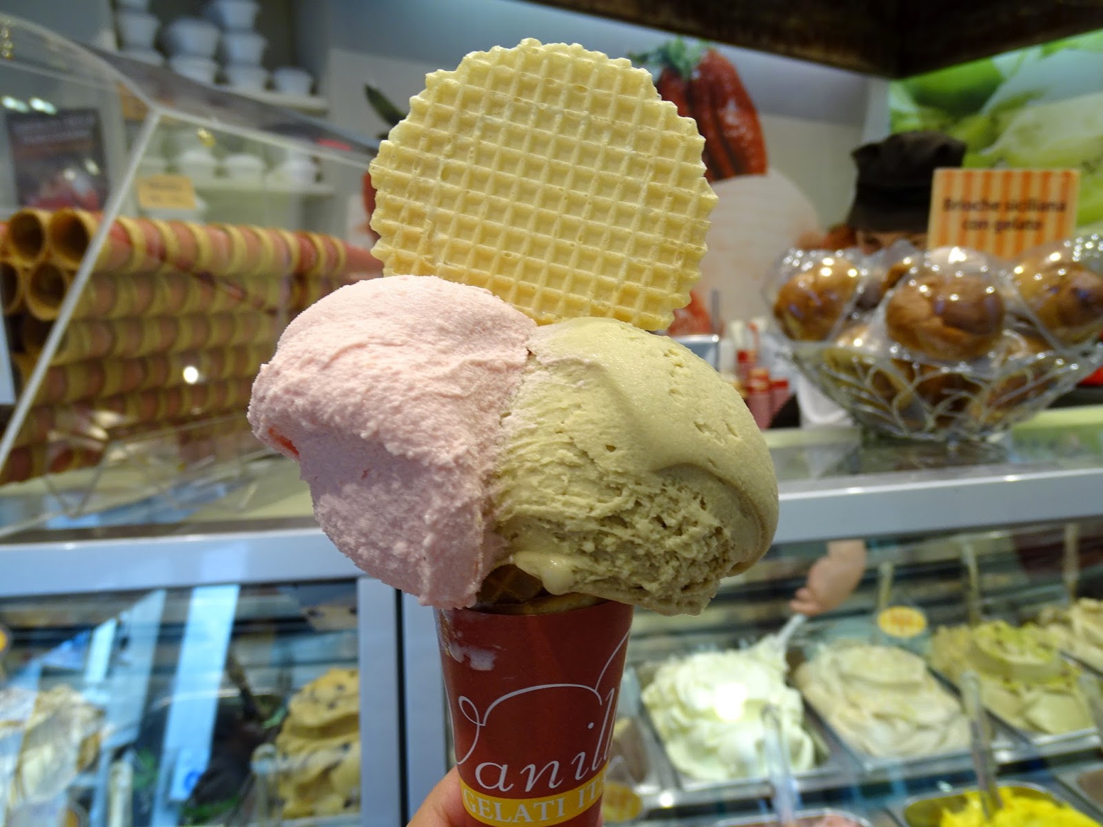 Vanilla Gelati Italiani (Milan, ITALY) ★★★☆☆ | A traveling foodie's ...