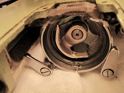 The Sewing Machine Rescue : Dressmaker 205 White or Dial n Sew Sewing ...