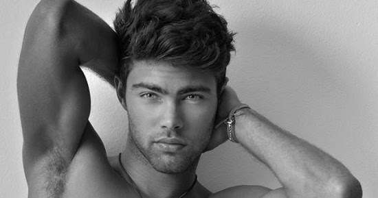 Julio Machado by Gustavo Boronni | Oh yes I am