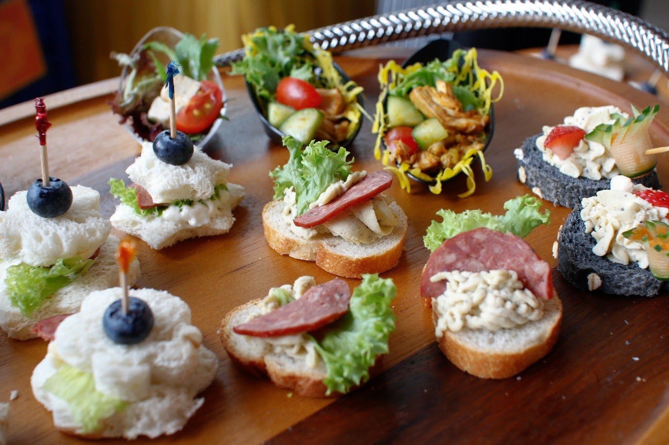 (PWS) Puteri Wedding Services: EXCLUSIVE CANAPES(LIVE STATION)