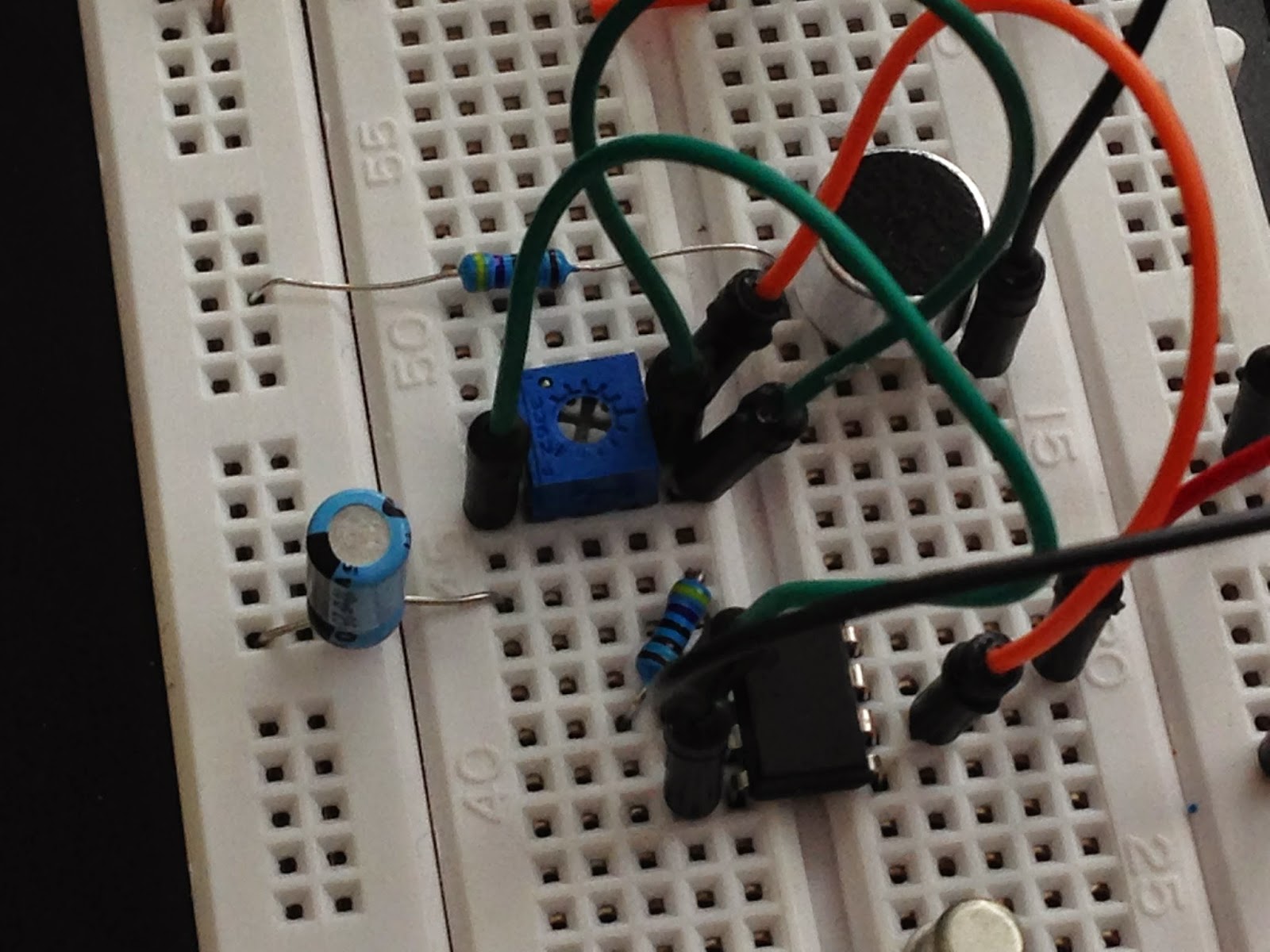 Hands On - Make: More Electronics