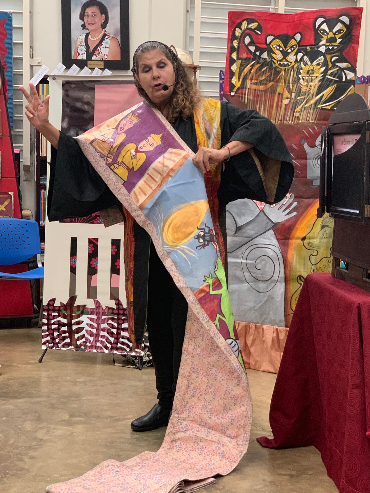 Biblioteca Ana Vizcarrondo de Túa: María Chuzema nos visita