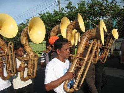 Musik Bambu Minahasa - Seni-Musik-SMA