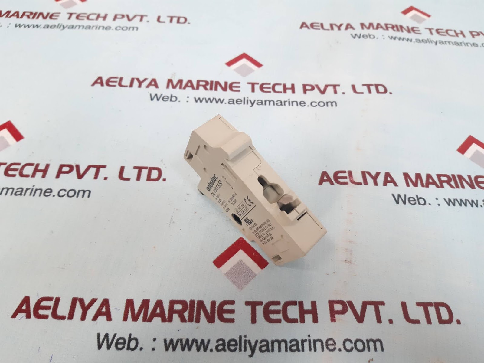 ENTRELEC DL 10/17,5.SF FUSE HOLDER - Aeliya Marine