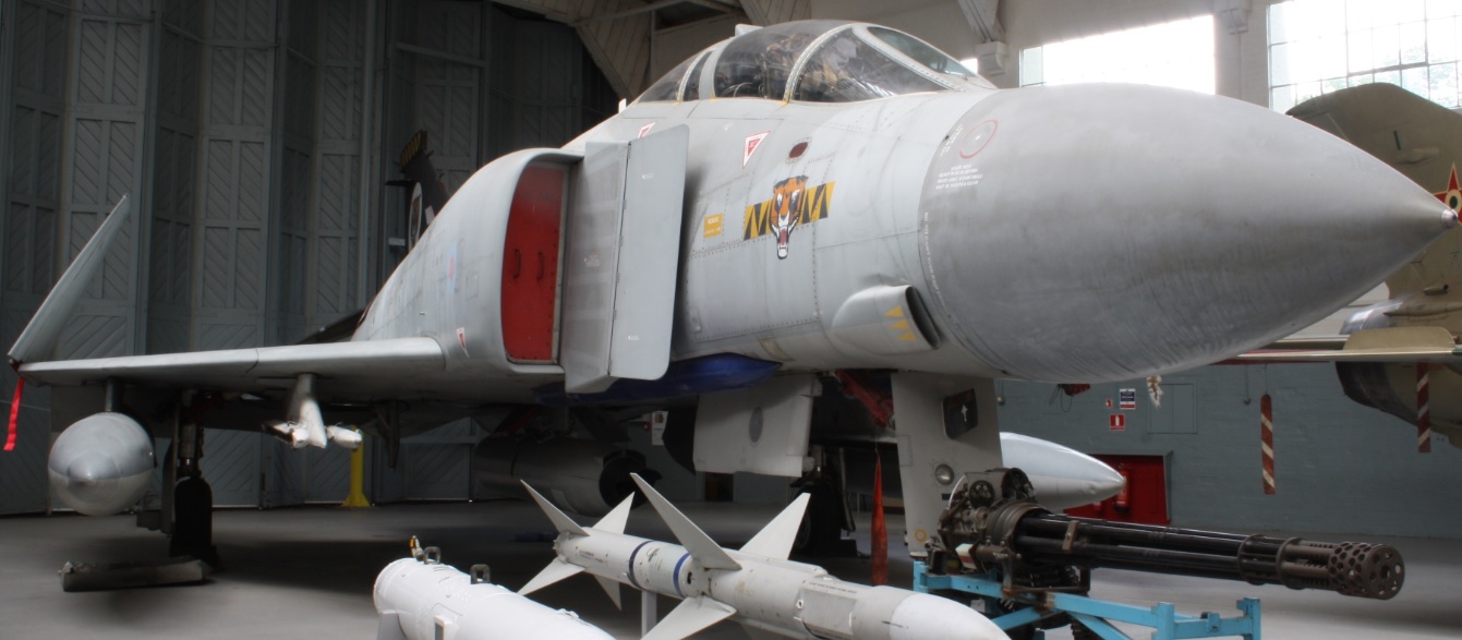 Jet & Prop by FalkeEins: British Phantoms - F-4 Phantom II in RAF & FAA ...