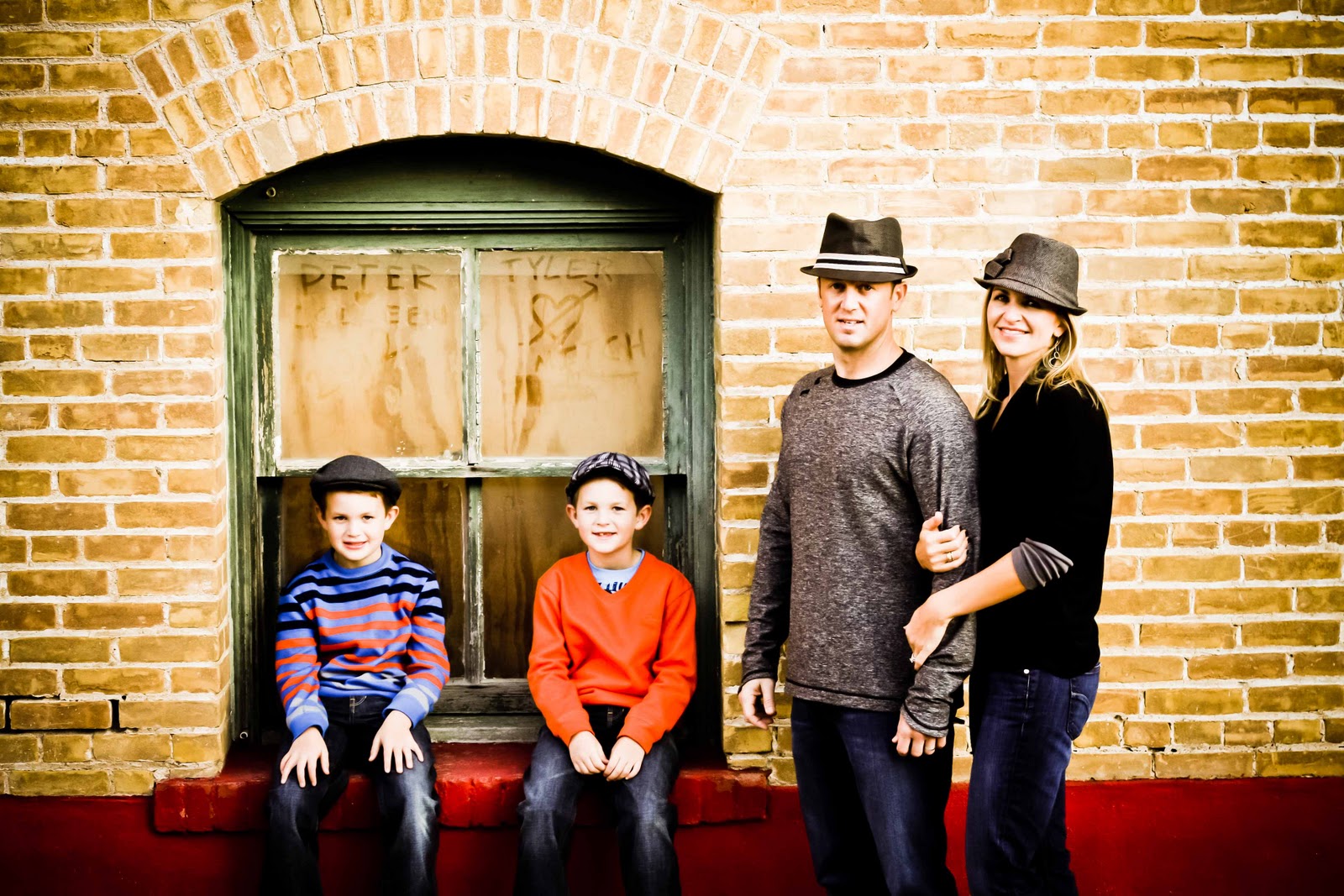 A. Leigh Photography: the durden family {downtown new braunfels, tx ...