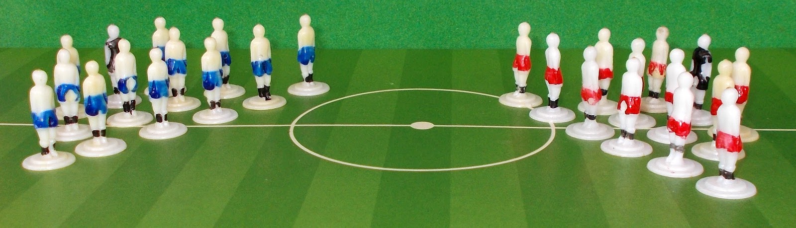 P is for Posh Tiddlywinks! | Small Scale World