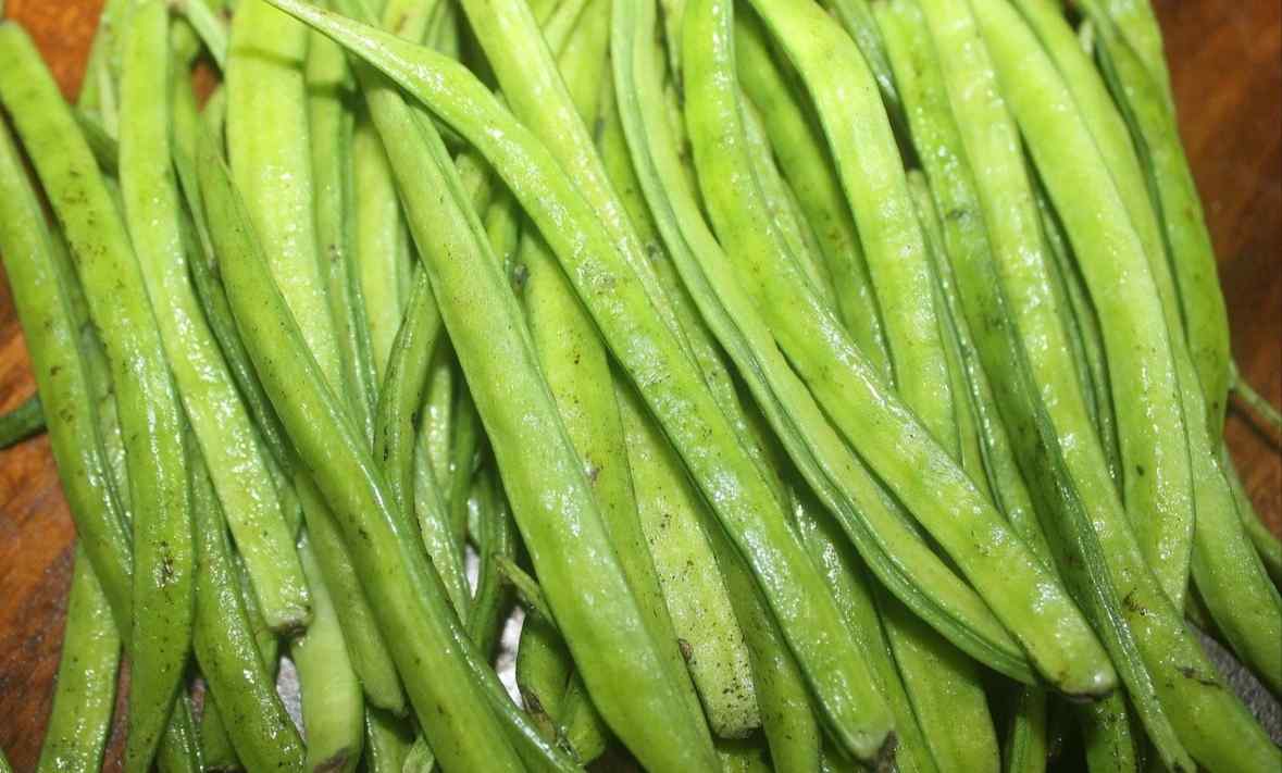 English teacher: Amazing benefits Cluster Beans?