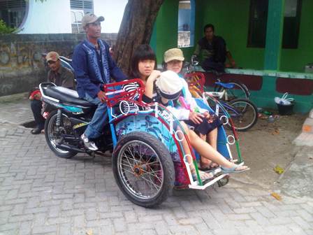 LOVELLY: BECAK? MOTOR? Becak Motor??