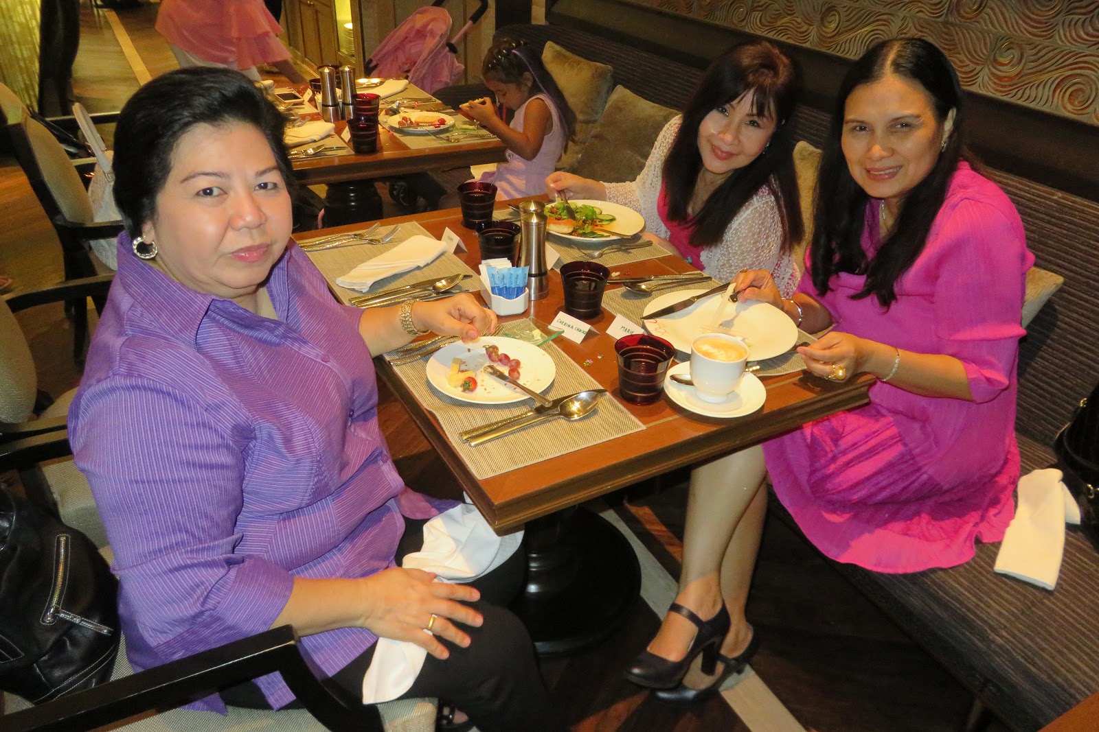 Kee Hua Chee Live!: LILLIAN TAN CELEBRATED HER BIRTHDAY AT MOSAIC ...