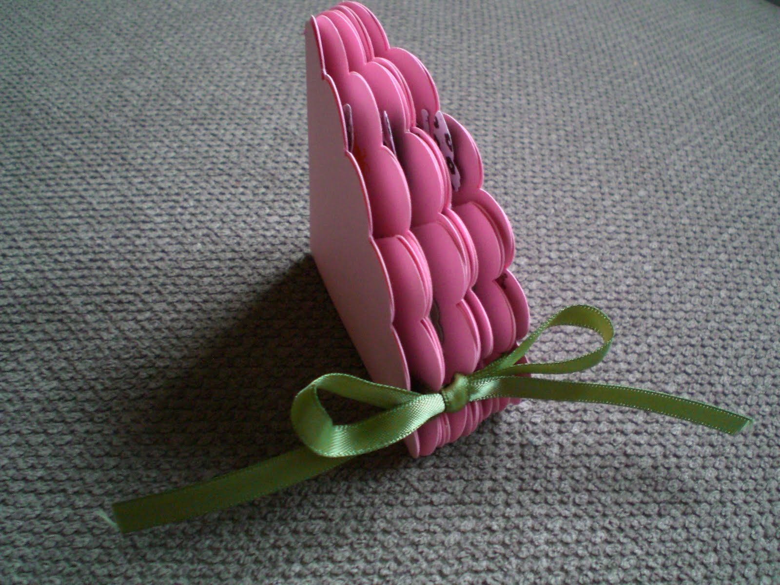 Lara-stamps: Biglietto rotondo!