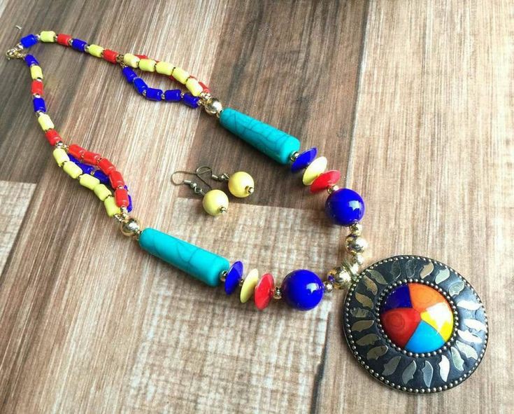 Colorful beads necklace