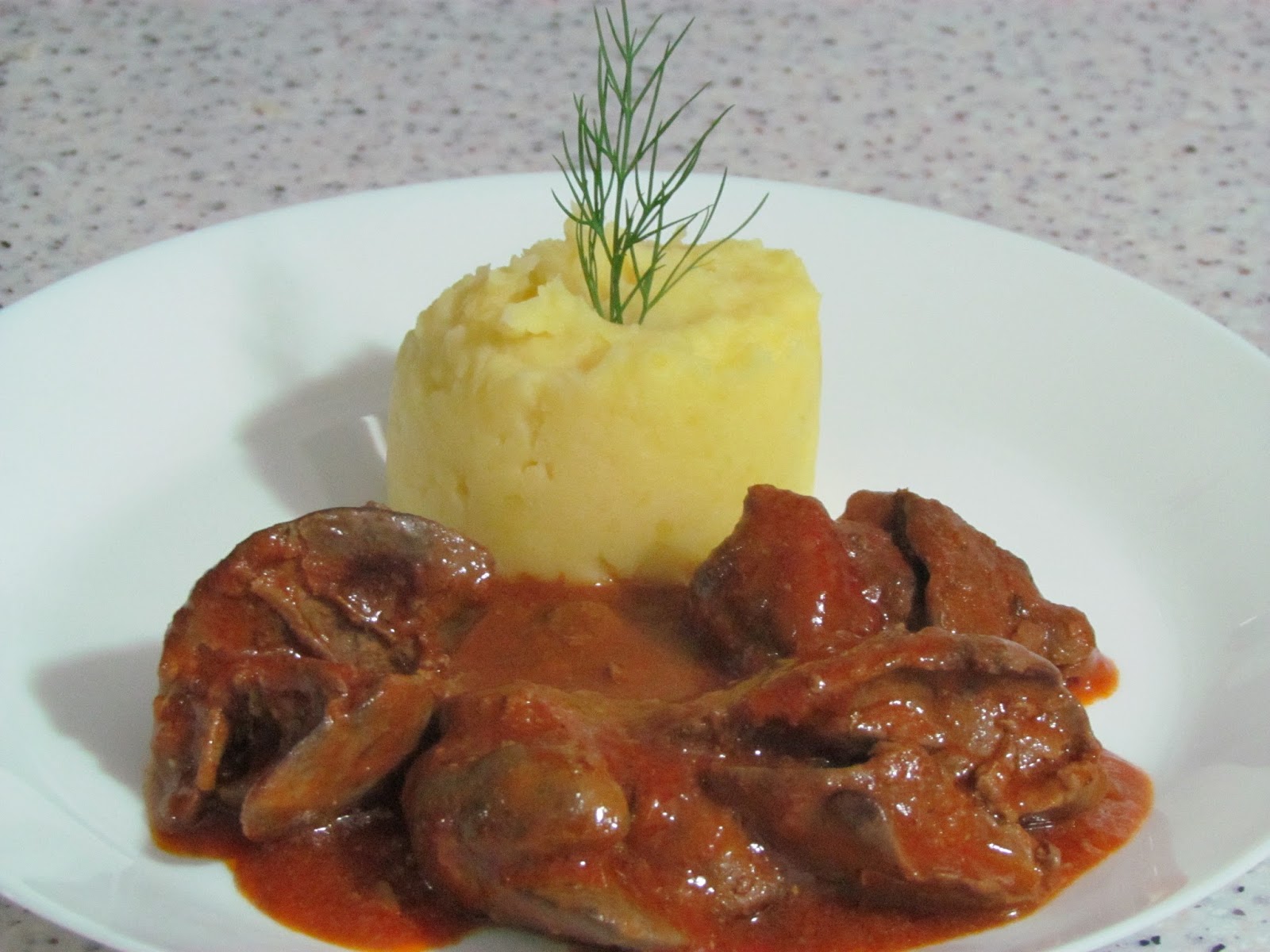Top Cuisine avec Lavi: Ficatei cu sos / Chicken-Liver Sauce