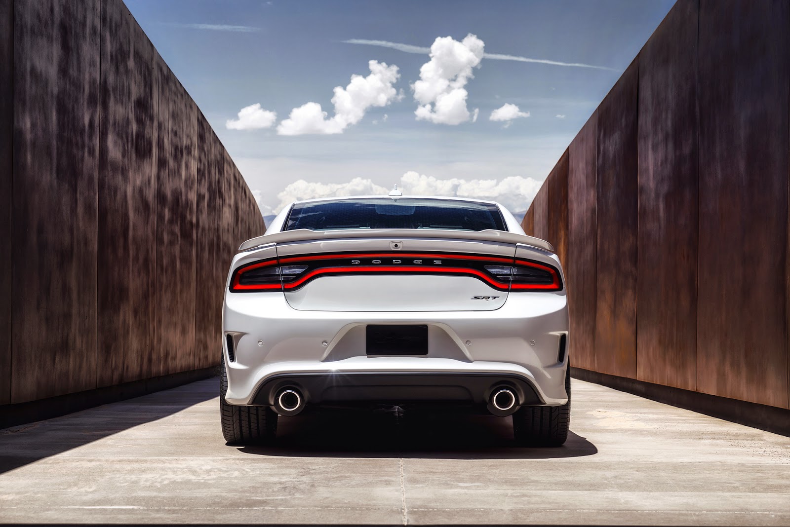 Ceyhun Kirimli online: 2015 Dodge Charger SRT Hellcat