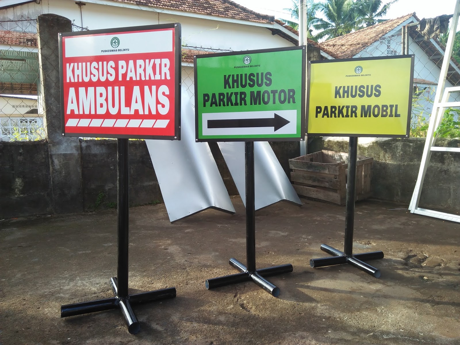 PLANG CAUTION PARKIRAN - STANDING - KIREINA MEDIA