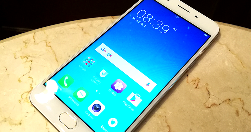 Oppo F1s Review - The Crowd Pleaser!