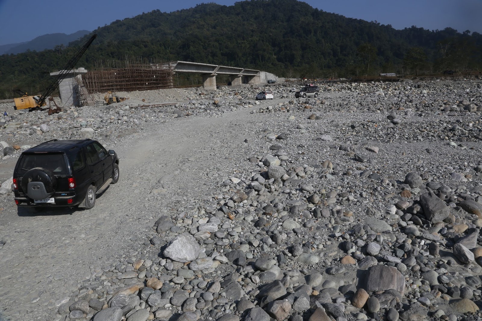 In knowledge & Experience I exist.: Travelogue: Ride to the Mayudia Pass.