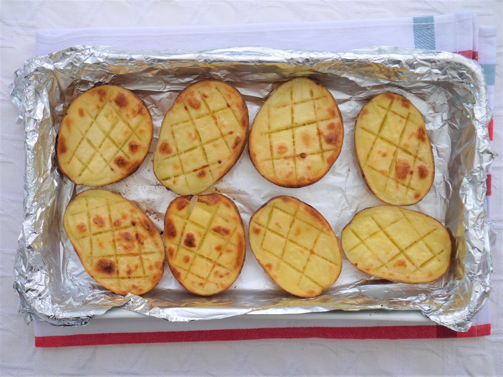 This Muslim Girl Bakes: Criss-Cross Potatoes.