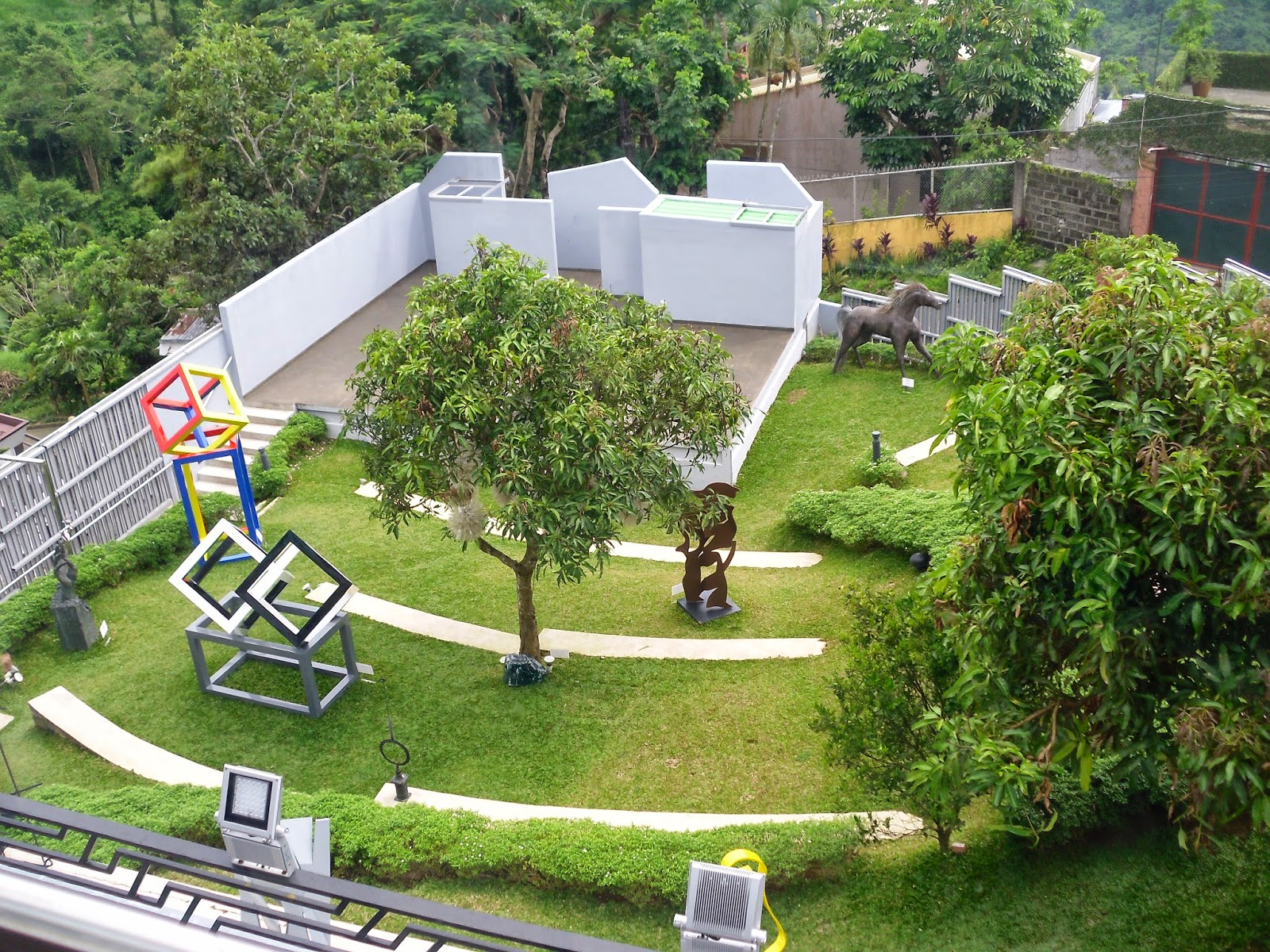 From this side: Discovering Museo Orlina - Tagaytay