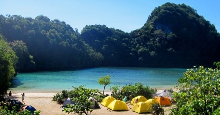 Destinasi Liburan Yang "Mungkin" Cocok Buat Kamu!: Pulau Sempu yang ...