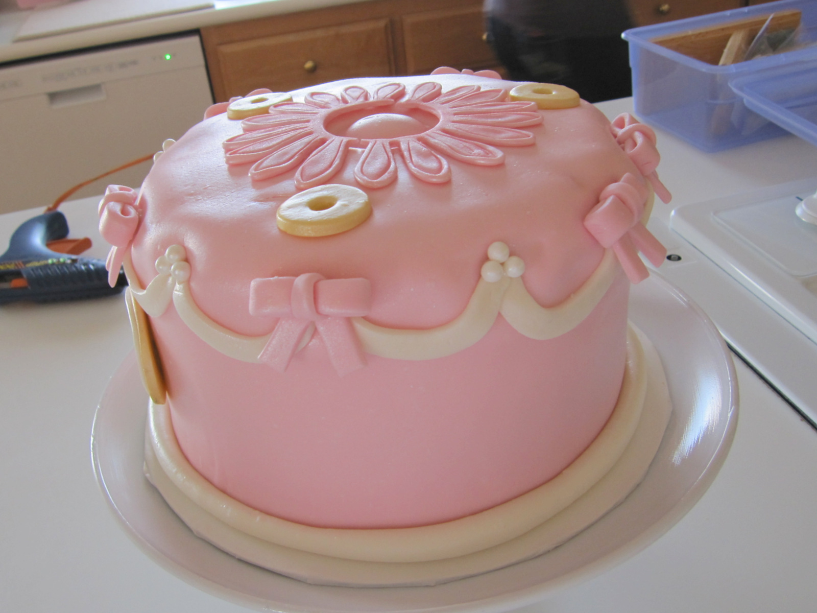 Genevre's Bakery: How to carousel...