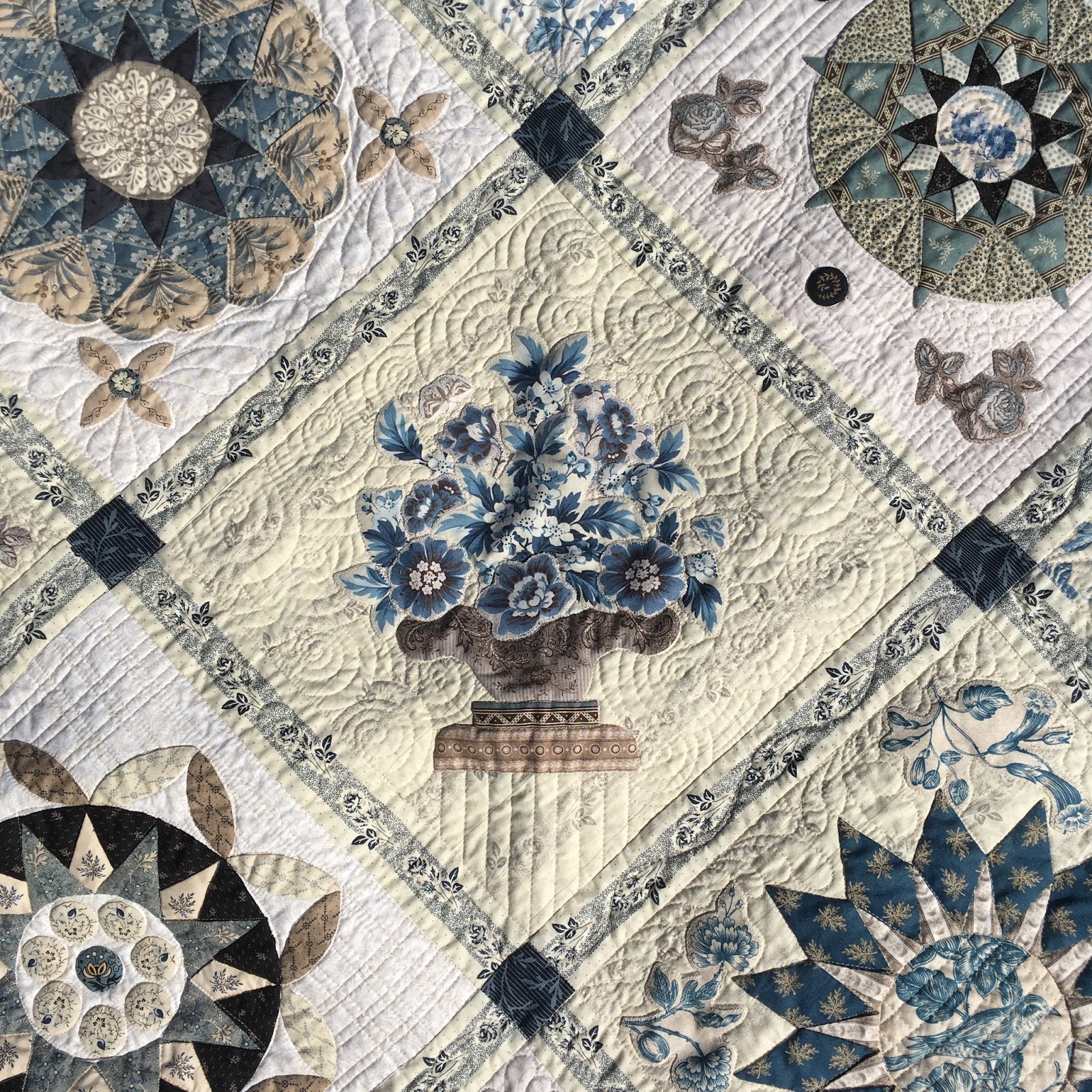 Quilting patchwork appliqué embroidery | Wedding sampler, Sampler ...