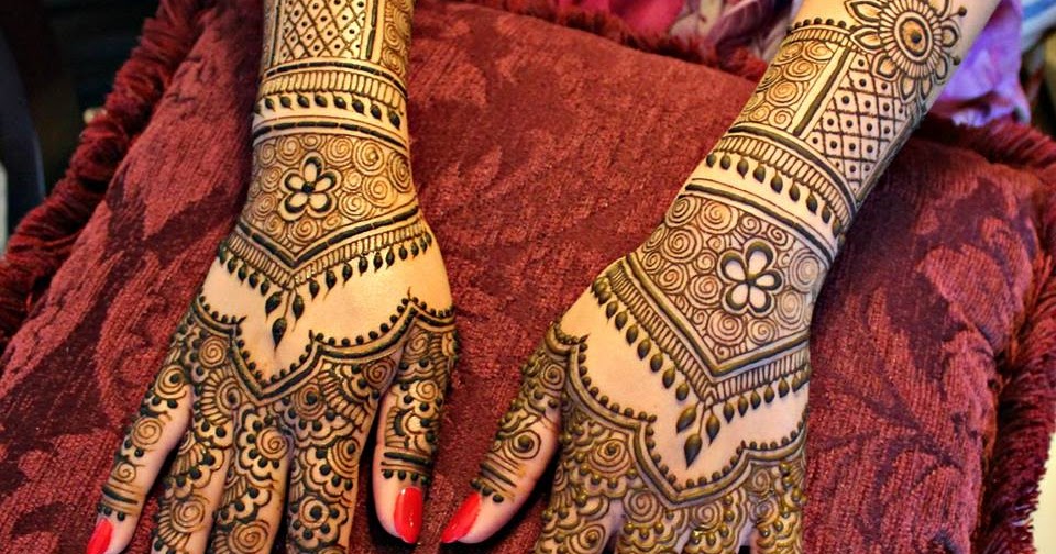 20+ Beautiful Mehndi Designs For Inspiration