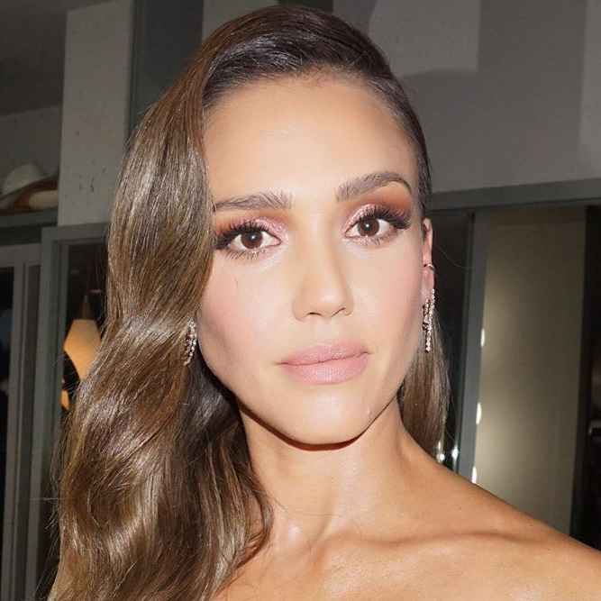 Jessica Alba Wiki, Biography, Age, Husband, Facts and More